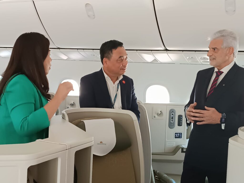 El AIR inició conversaciones comerciales con autoridades de Vietnam ...